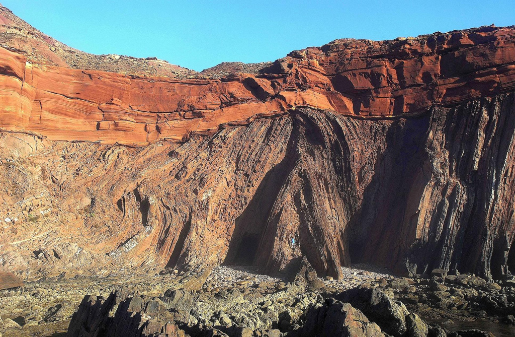 Geologia abrange desde o estudo das rochas até o meio ambiente