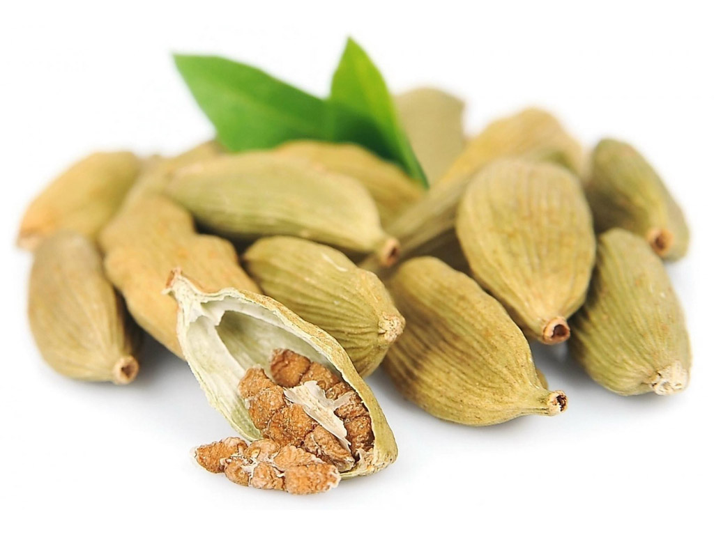 Cardamomo é um tempero de sabor e aroma parecidos com o gengibre