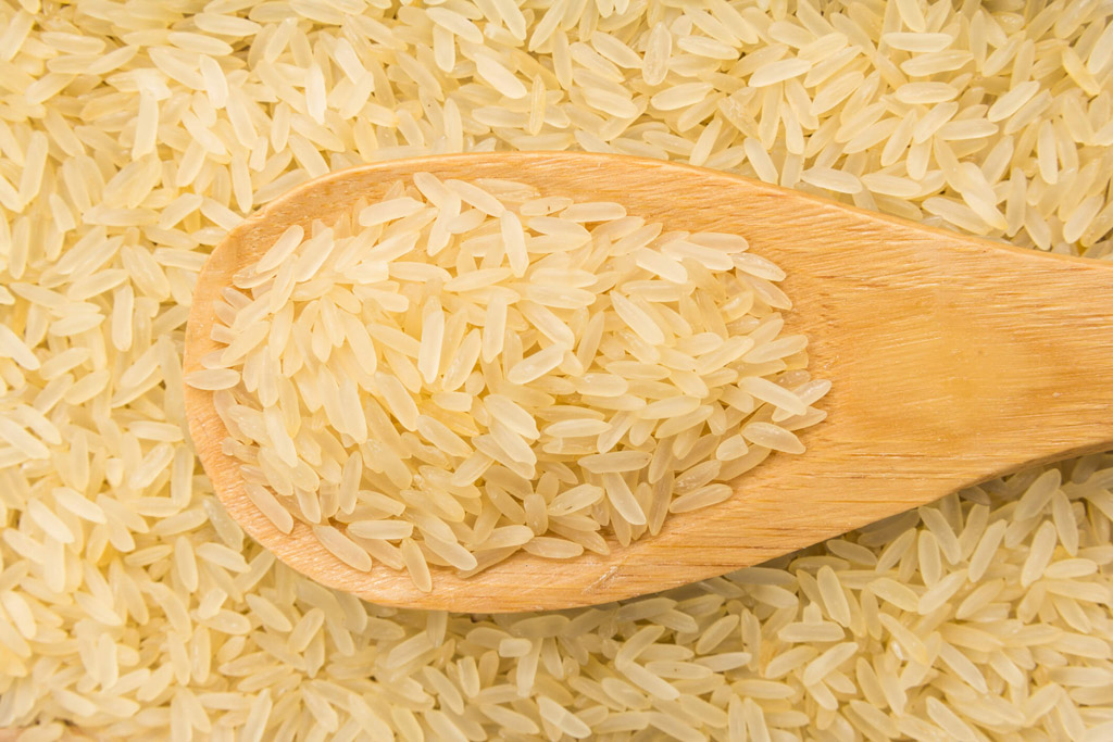 Arroz parboilizado tem mais nutrientes que o arroz branco