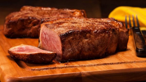 Bife de chorizo é um dos mais famosos cortes da culinária argentina