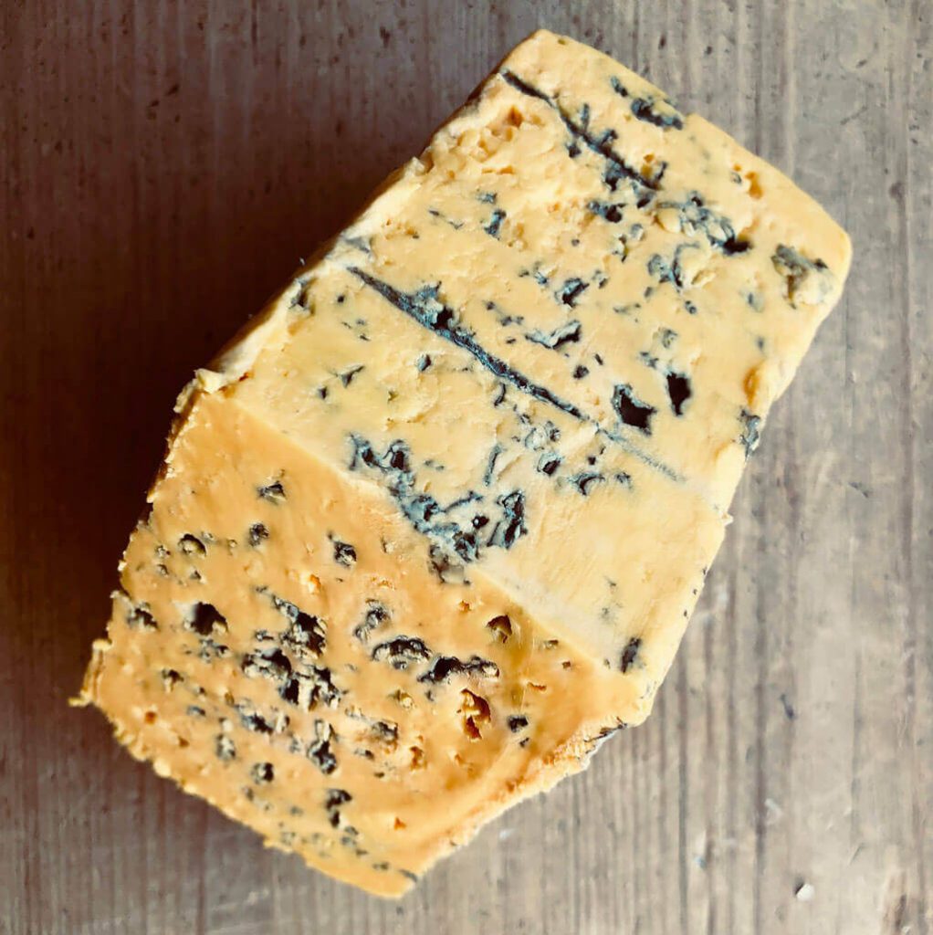 Blue cheese são os queijos que utilizam fungos em sua composição